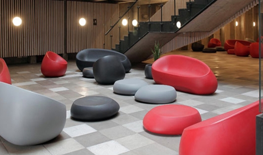 Vondom – Stone Lounge Chair by Stefano Giovannoni & Elisa Gargan ...